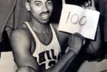 Wilt Chamberlain, 61 anni fa ha segnato 100 punti in NBA